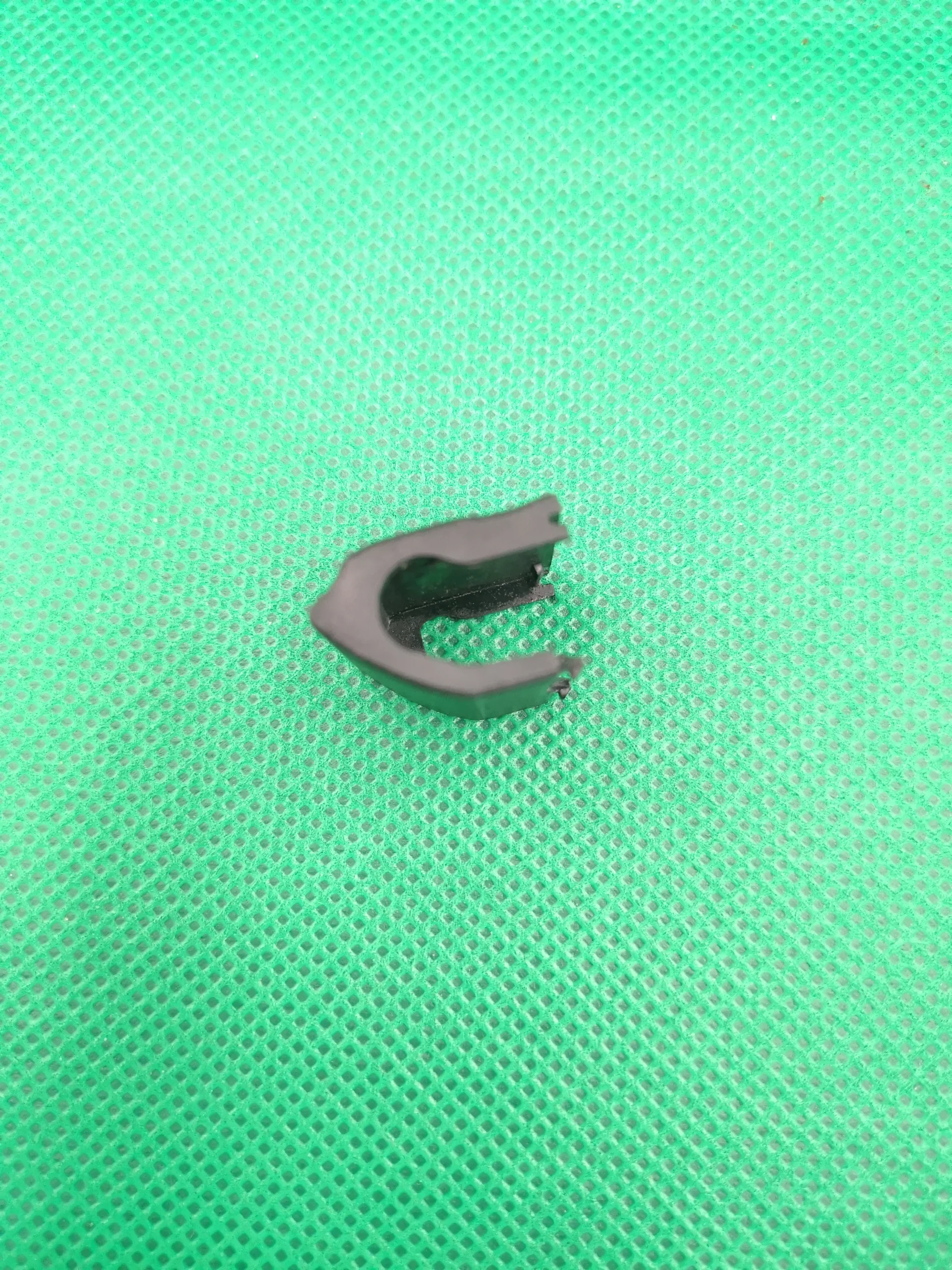 Dell Inspiron 15-3521 Protectie balama plastic SWAP - simar-techshop.com